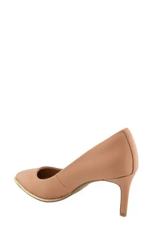 Bcbgmaxazria Clara Chain Pointed Toe Pump - Tan