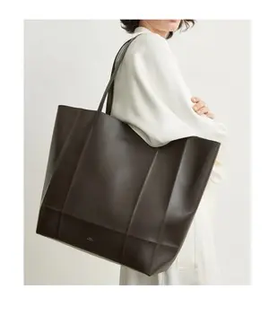 TOTEME Roam Leather Tote