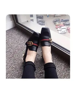 Gucci Mid-heel Leather Loafer
