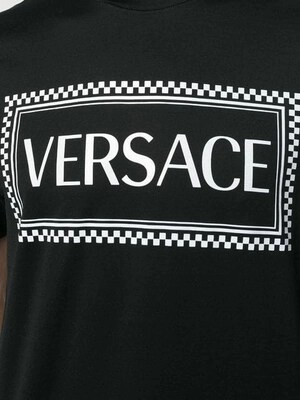 Versace 90s Vintage Logo T-shirt
