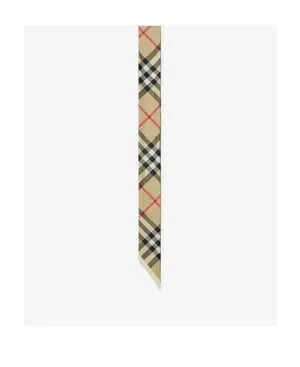 Burberry Check Pattern Pointed-tip Scarf