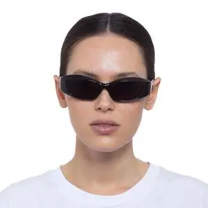 Le Specs Swift Lust