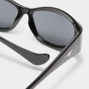 Le Specs Swift Lust