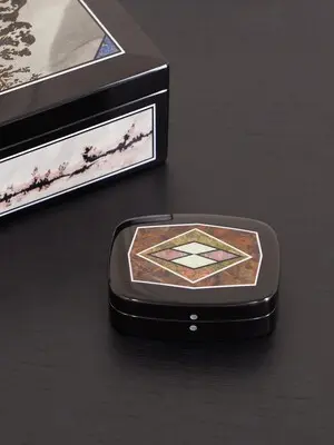 JIA JIA HOME Jia Jia Polished Stone Jewelry Box With Crystal Intarsia