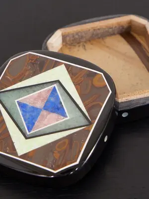 JIA JIA HOME Jia Jia Polished Stone And Crystal Intarsia Jewelry Box