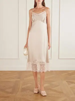 Simone Rocha Pointe Bow-detailed Satin Pumps