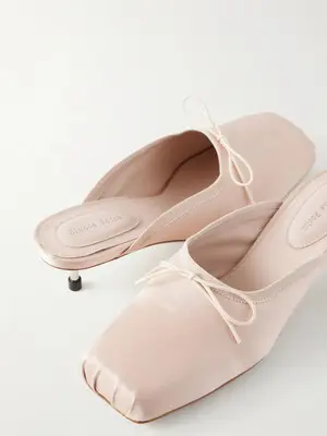 Simone Rocha Pointe Bow-detailed Satin Pumps