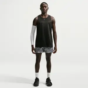 Nike Standard Issue 5" Basketball Shorts - Grey
