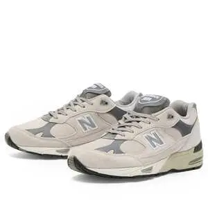 NEW BALANCE 991v1 Sneaker Made In Uk - Dove
