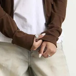 TWOJEYS Galloping Signet Ring
