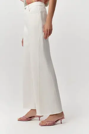 EXQUISE Savanah High Waist Wide Leg Denim Trousers - Bone