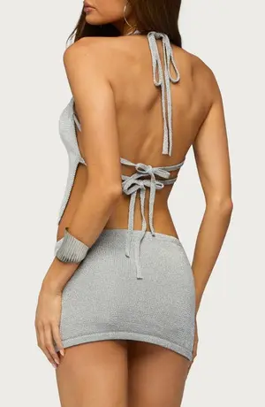 EDIKTED Teagyn Backless Metallic Tank