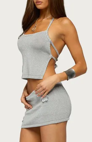 EDIKTED Teagyn Backless Metallic Tank