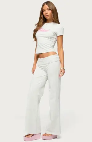 EDIKTED Wknd Sequin Graphic T-shirt