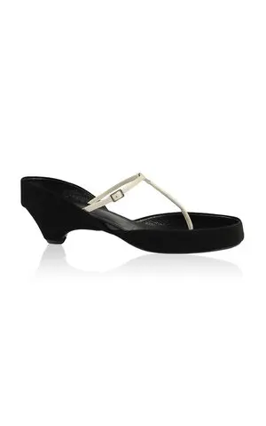 SALONDEJU Frame T Strap Sandal - Ivory