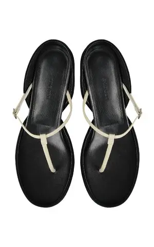 SALONDEJU Frame T Strap Sandal - Ivory