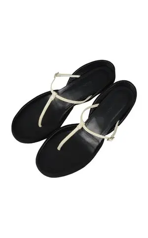 SALONDEJU Frame T Strap Sandal - Ivory