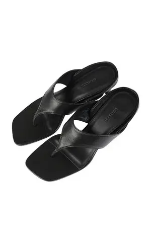 SALONDEJU Frame Mery Sandal - Black