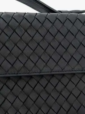 Bottega Veneta Leather Wallet With Intrecciato Pattern