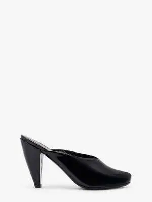 JUDE Patent Leather Paw Mule