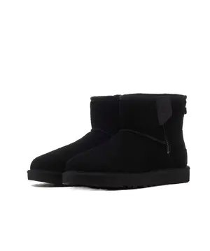 UGG Classic Mini Bailey Ankle Boots