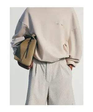 Jacquemus Crewneck Long Sleeve Sweatshirt - Light Beige