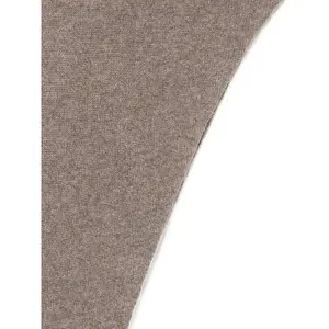 LISA YANG Triangular Scarf