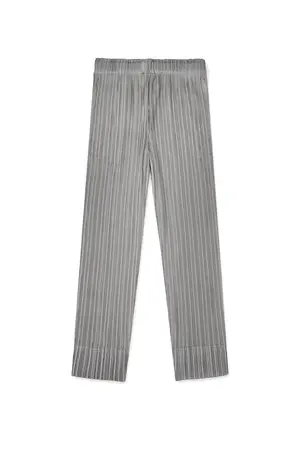 WILD COSMOS Natalia Plissé Satin Tapered Crop Pant - Grey