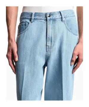 Emporio Armani Mid-waisted Casual Outfit
