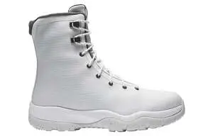 JORDAN Air Future Boot Platinum