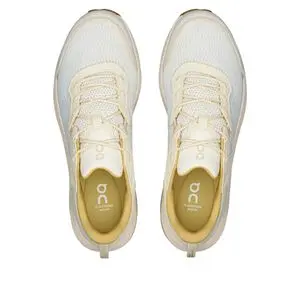 On Cloudzone Moon Sneakers - Ivory/putty