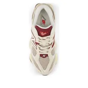 NEW BALANCE 9060 "linen Burgundy - Linen/burgundy