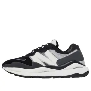 NEW BALANCE New Balance 57/40 Sneakers Black/white