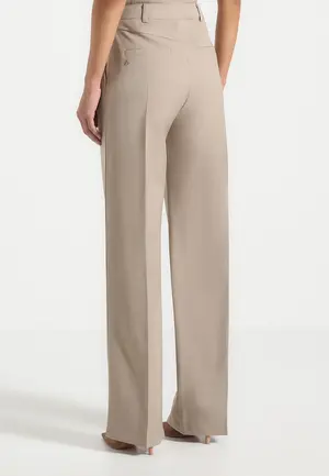 Manière De Voir Maniere De Voir Julie Fluid Pleat Front Tailored Trousers