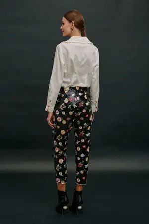 SKYLENCE Derling Embroidered Trousers