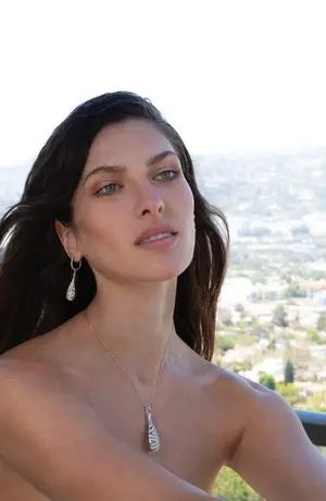 KELLERY Ethereal Raindrop Pendant Necklace
