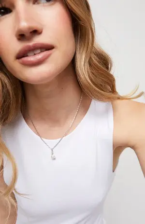 UNODE50 Plated Charm With Pearl