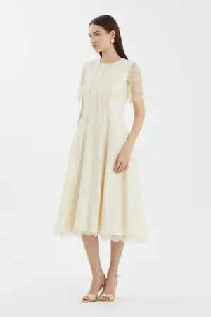 GIZIA Embroidered Lace Detailed Midi Dress - Beige
