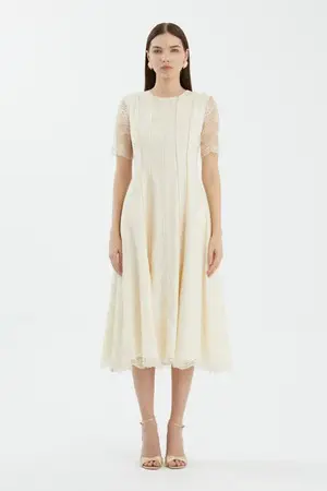 GIZIA Embroidered Lace Detailed Midi Dress - Beige