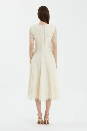 GIZIA Embroidered Lace Detailed Midi Dress