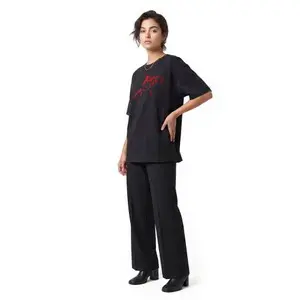 MARVEL: SPIDER-MAN Spider-man Graphic T-shirt