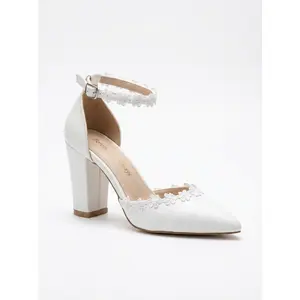 PROLOGUE SHOES Alisa Block Heel Bridal Pointed Toe Pump - Ivory