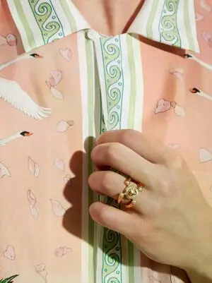 Casablanca Lotus Pearl Ring
