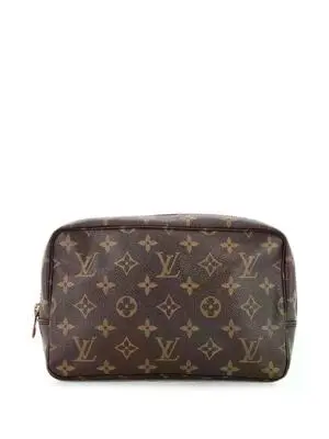 LOUIS VUITTON Monogram Canvas Toiletry Pouch 23 - Brown