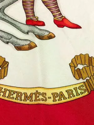 Hermès 1994-1995 Les Fêtes Du Roi Soleil Silk Scarf 90 Scarves - Red