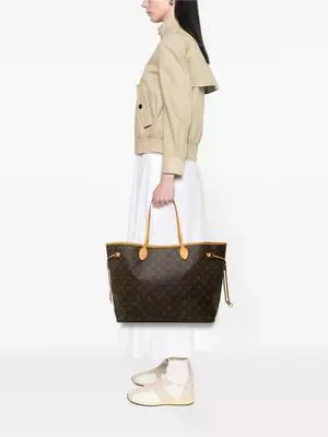 LOUIS VUITTON Monogram Canvas Neverfull Gm Tote Bag - Brown