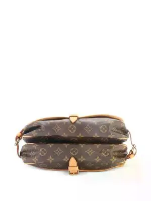 LOUIS VUITTON Saumur Monogram Canvas 30 Crossbody Bag
