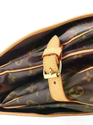 LOUIS VUITTON Saumur Monogram Canvas 30 Crossbody Bag