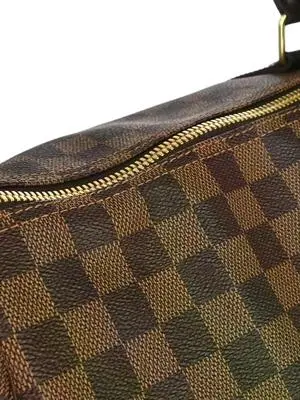 LOUIS VUITTON Keepall Bandouliere Duffle Bag