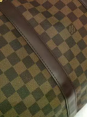 LOUIS VUITTON Keepall Bandouliere Duffle Bag